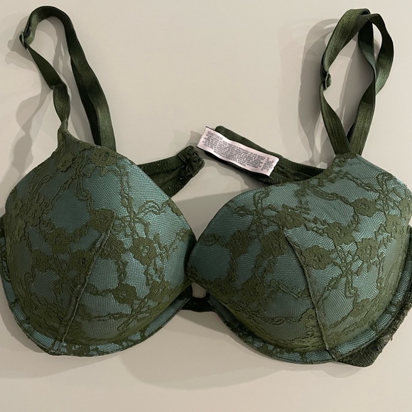 Victoria's Secret | Intimates & Sleepwear | Victorias Secret Pigeonnant ...